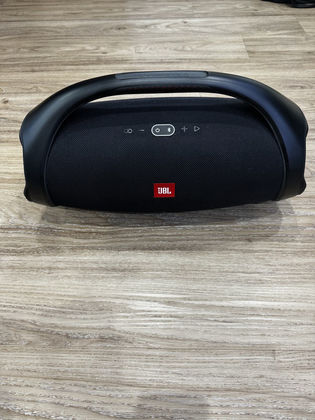 JBL BoomBox 2