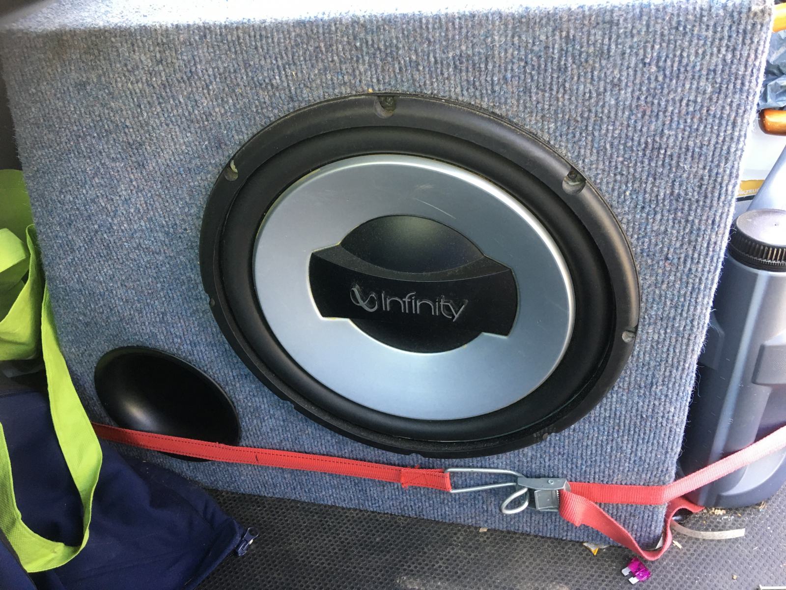 Subwoofer Infinity