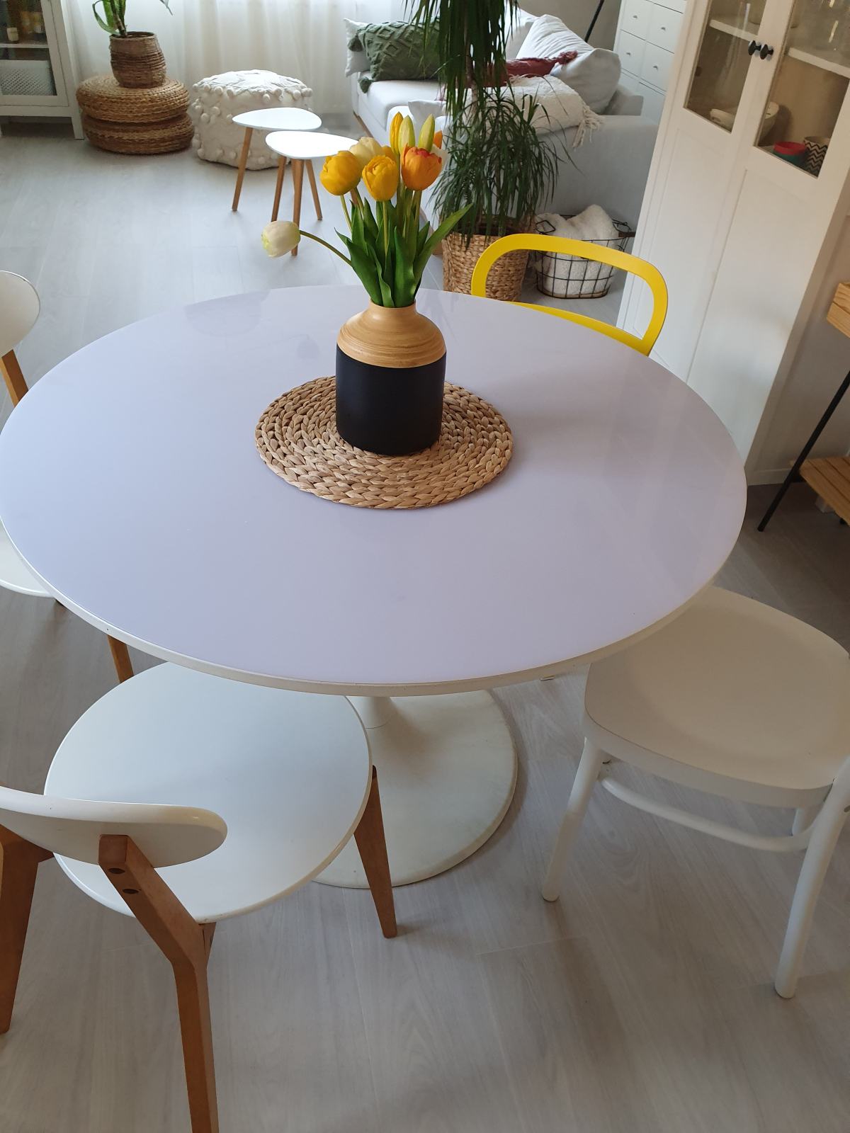 Okrogla jedilna miza IKEA
