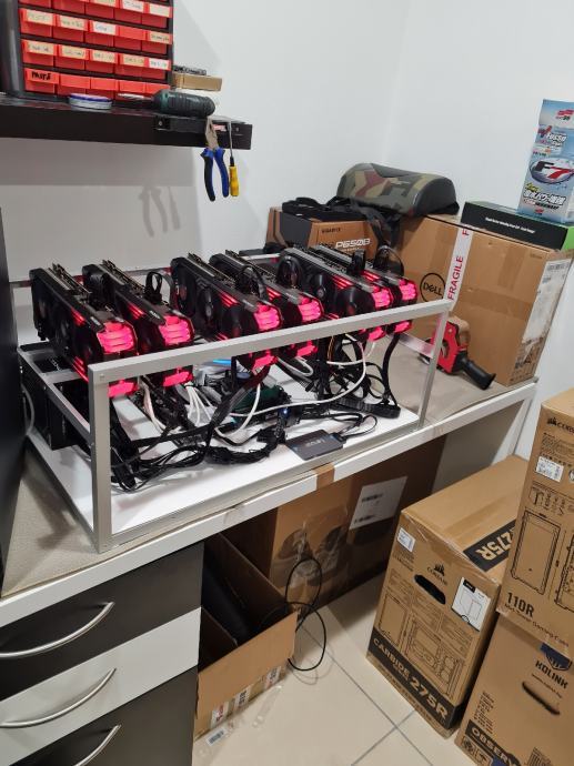 6x 6700xt mining rig 288mh/s samo 650w