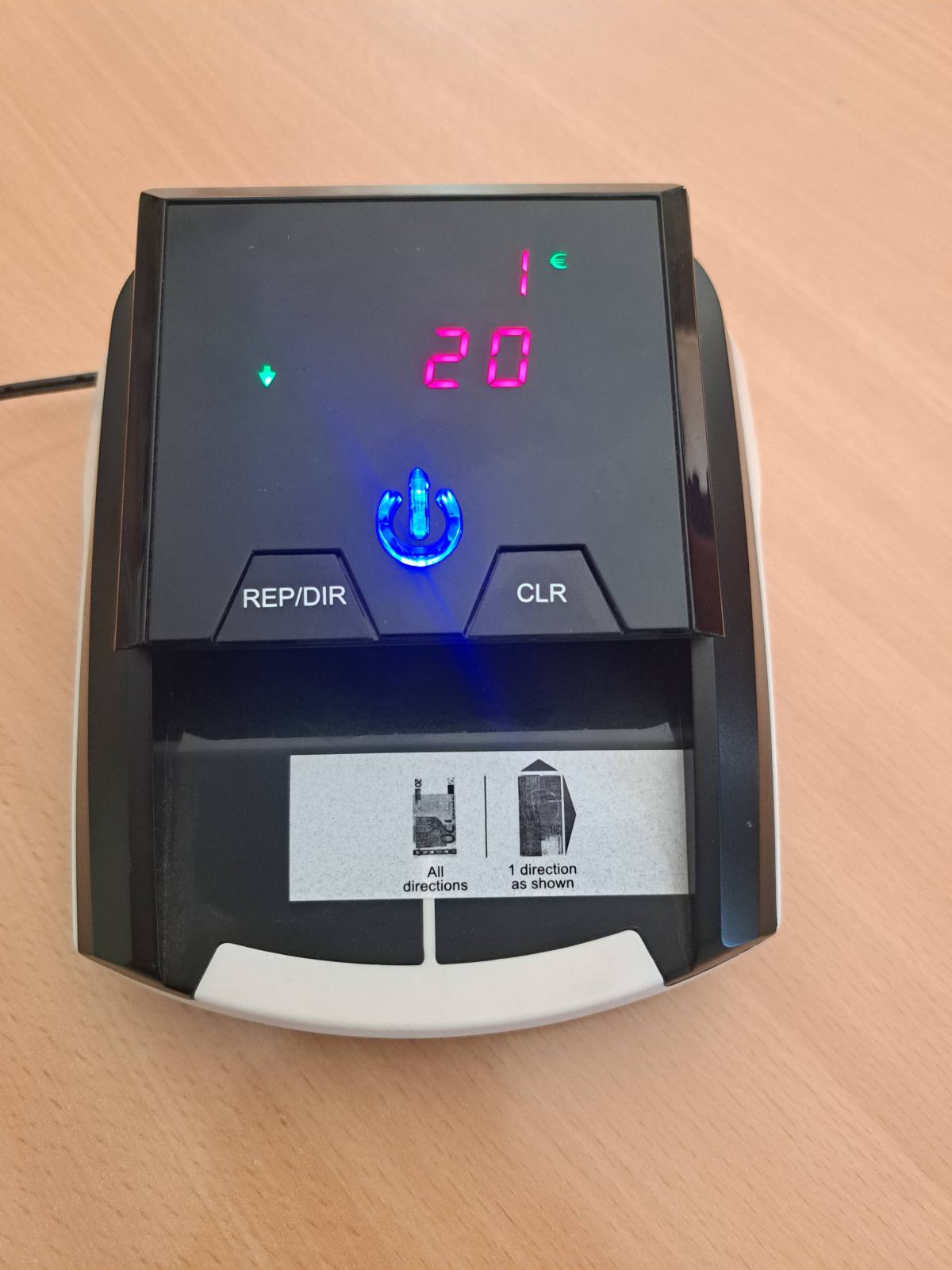 Aparat za preverjanje bankovcev DP 2258