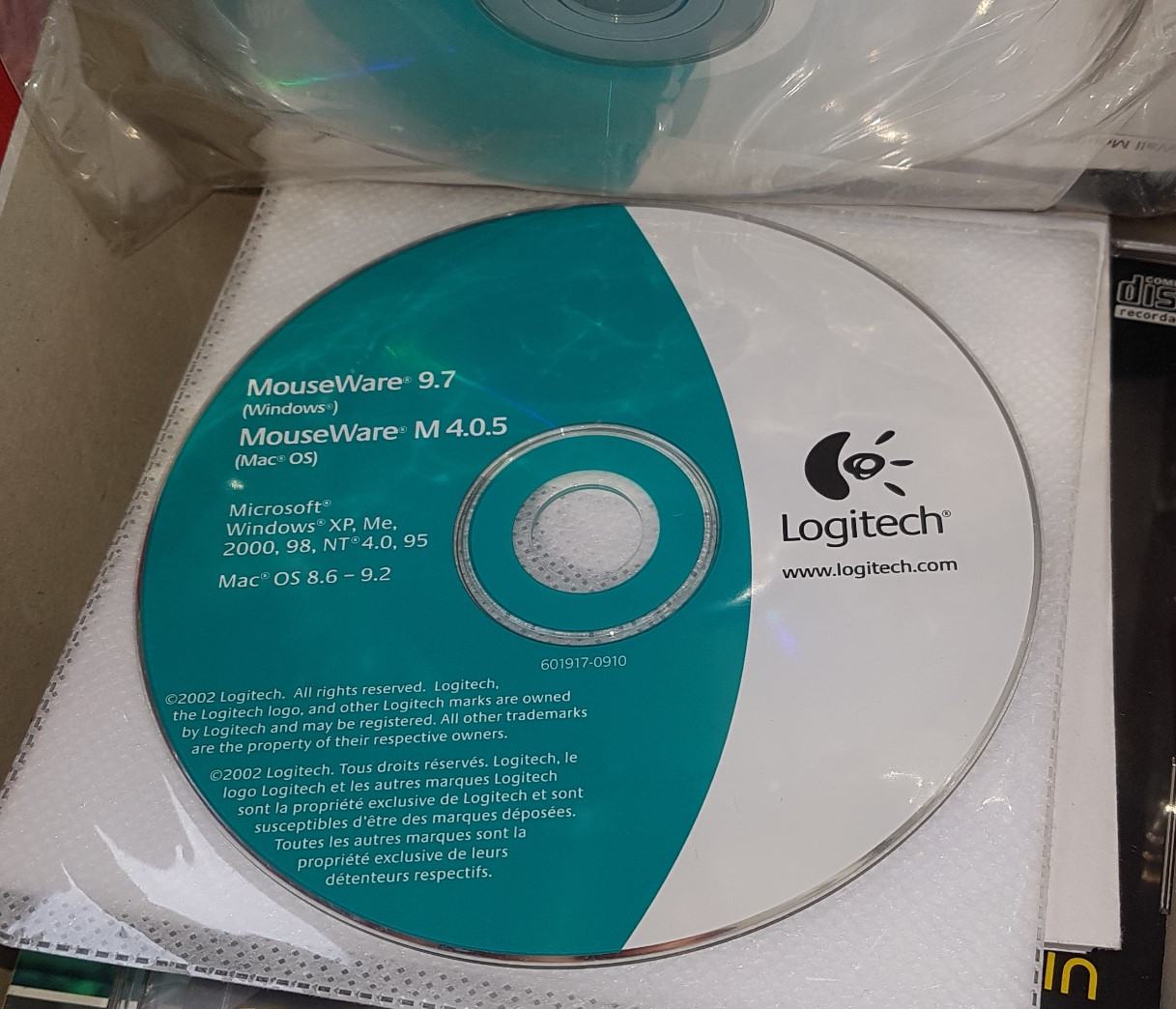 CD za Logitech, 2 kom naprodaj