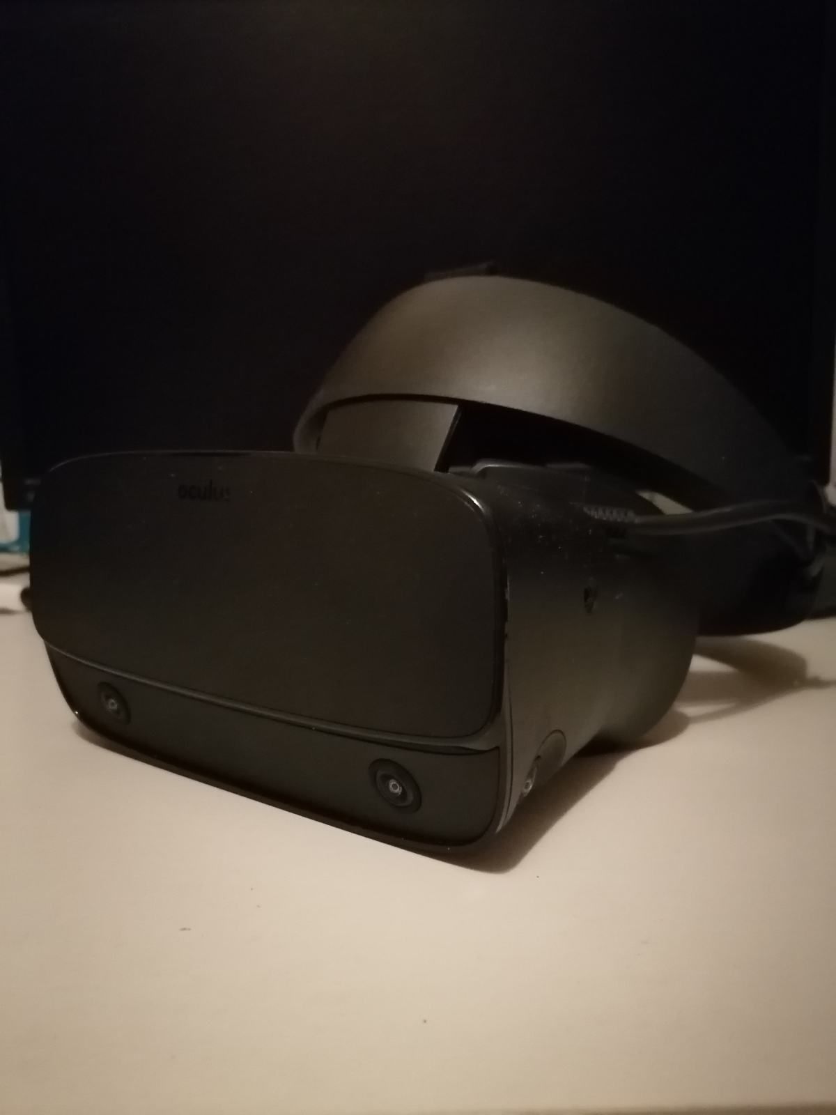 Oculus Rift S + Oculus Touch Controllers (Custom Knuckle Straps)