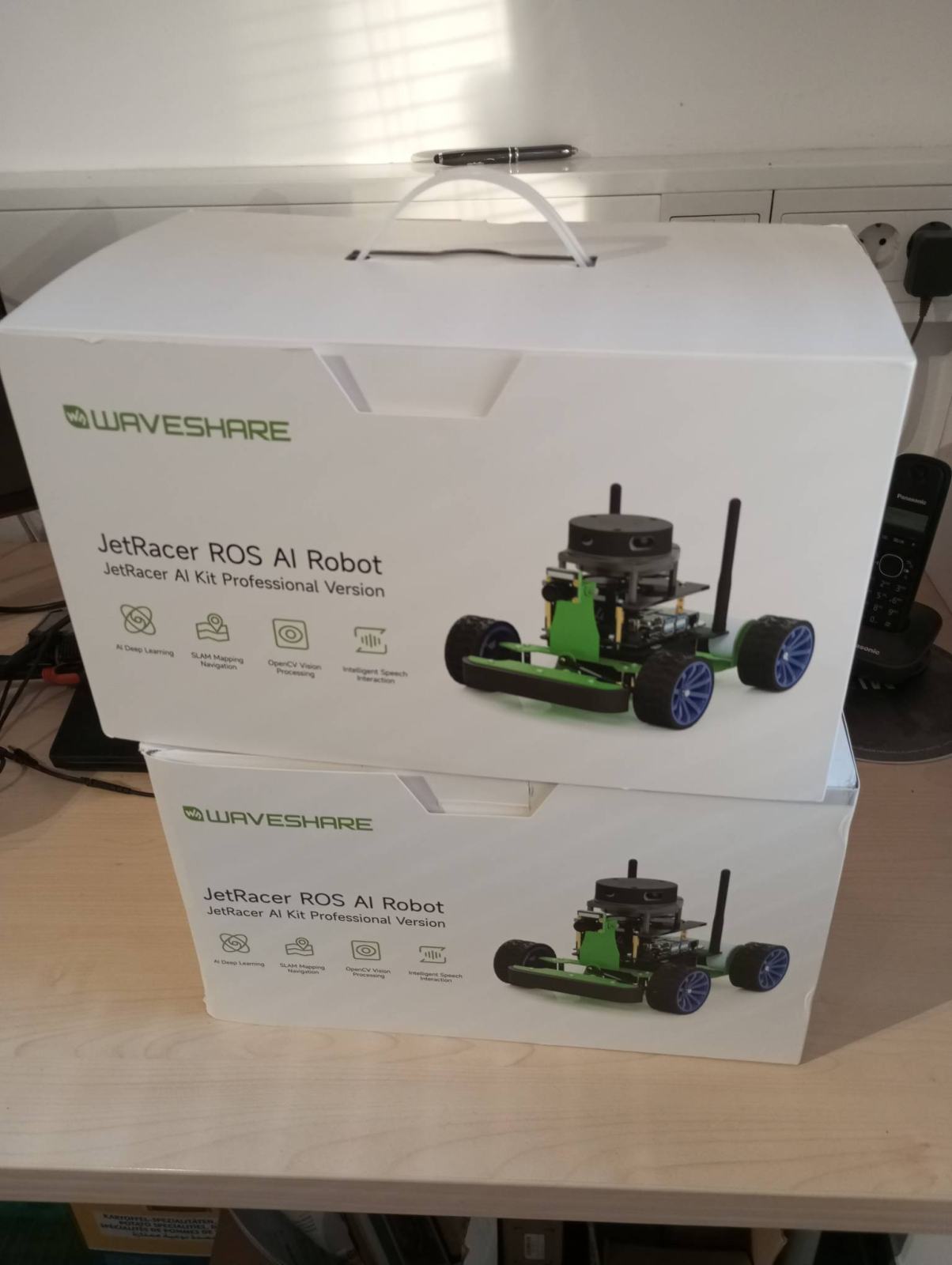 Robot JetRacer ROS AI - JetRacer ROS AI Kit