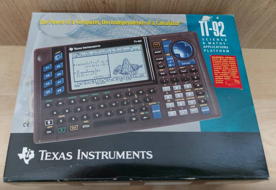 TEHNIČNI KALKULATOR TEXAS INSTRUMENTS TI-92