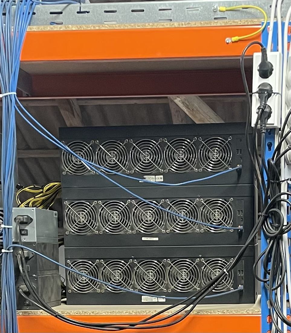 AKCIJA!!! Mining Rig 9 x Nvidia P106-100 6GB, 195-230 Mhs, 800W
