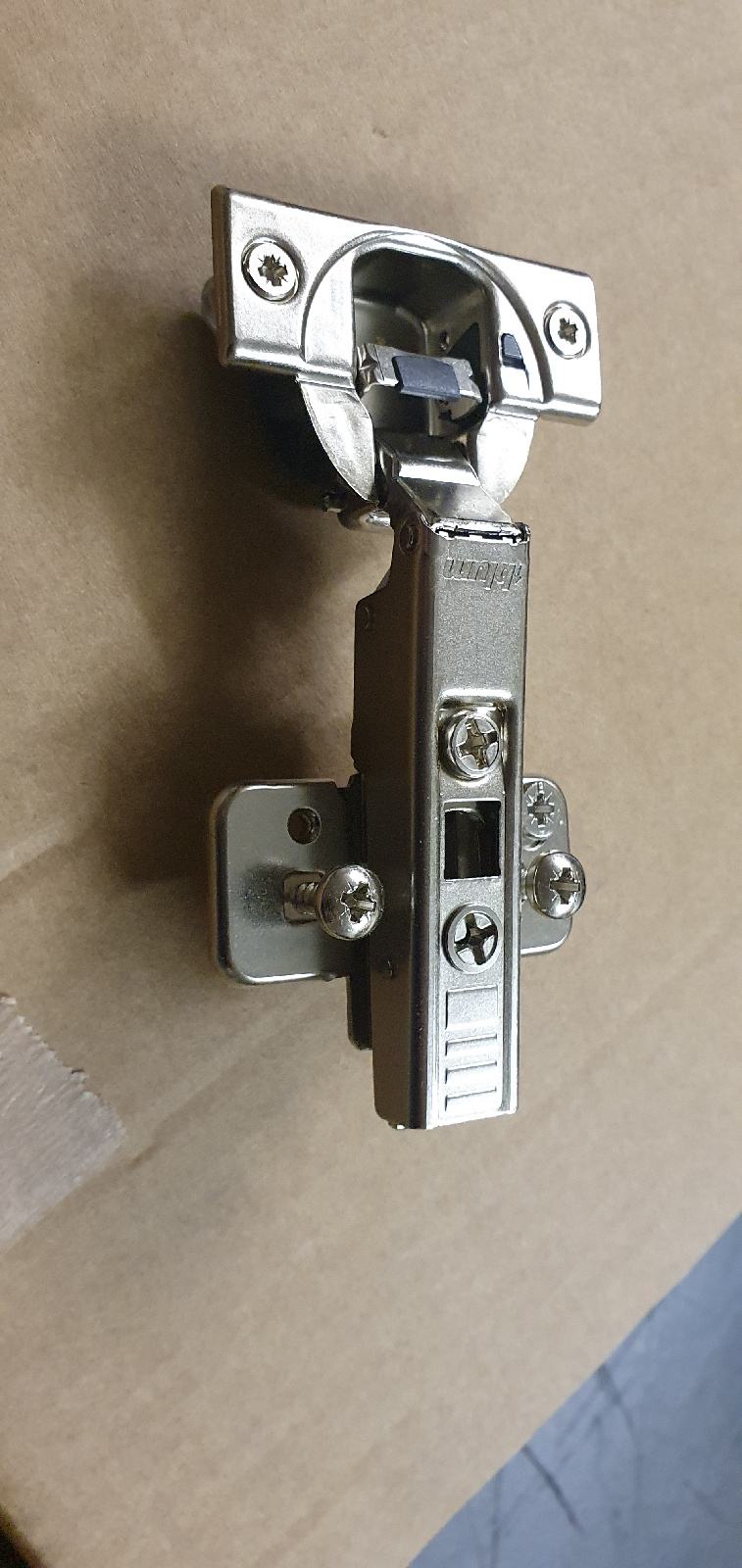 BLUM Blumotion soft close 110°