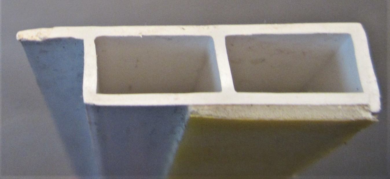 PVC Trak / letev samolepilna - 6m