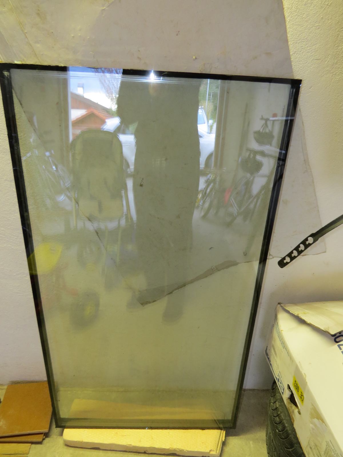 Novo termopan troslojno steklo skupne debeline 4 cm