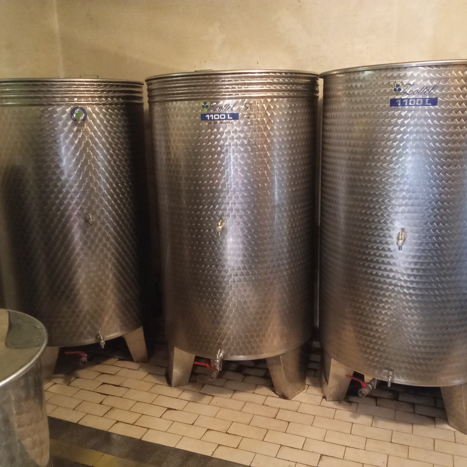 Prodam cisterne inox proizvajalca Zottel