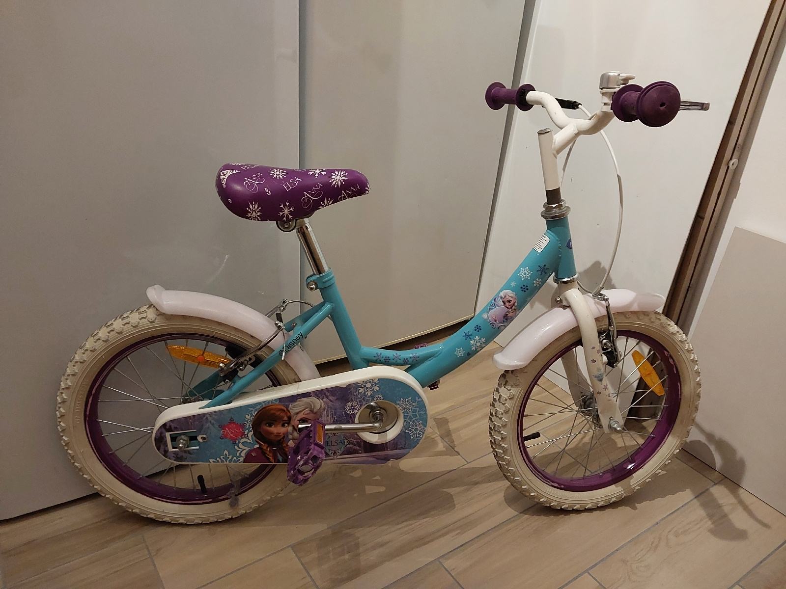 dekliško kolo frozen 16 col