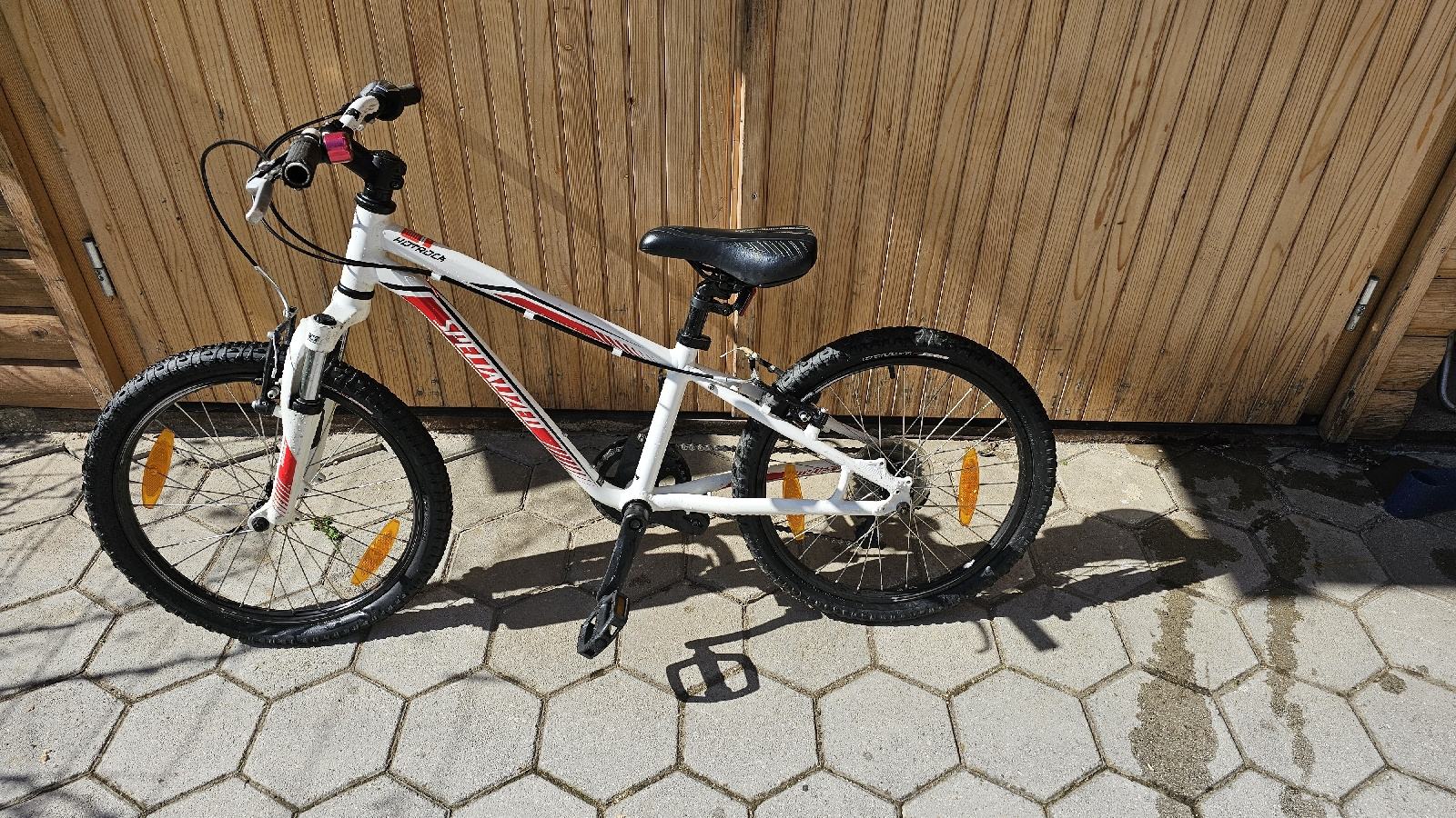 KOLO, OTROSKO, SPECIALIZED 20col