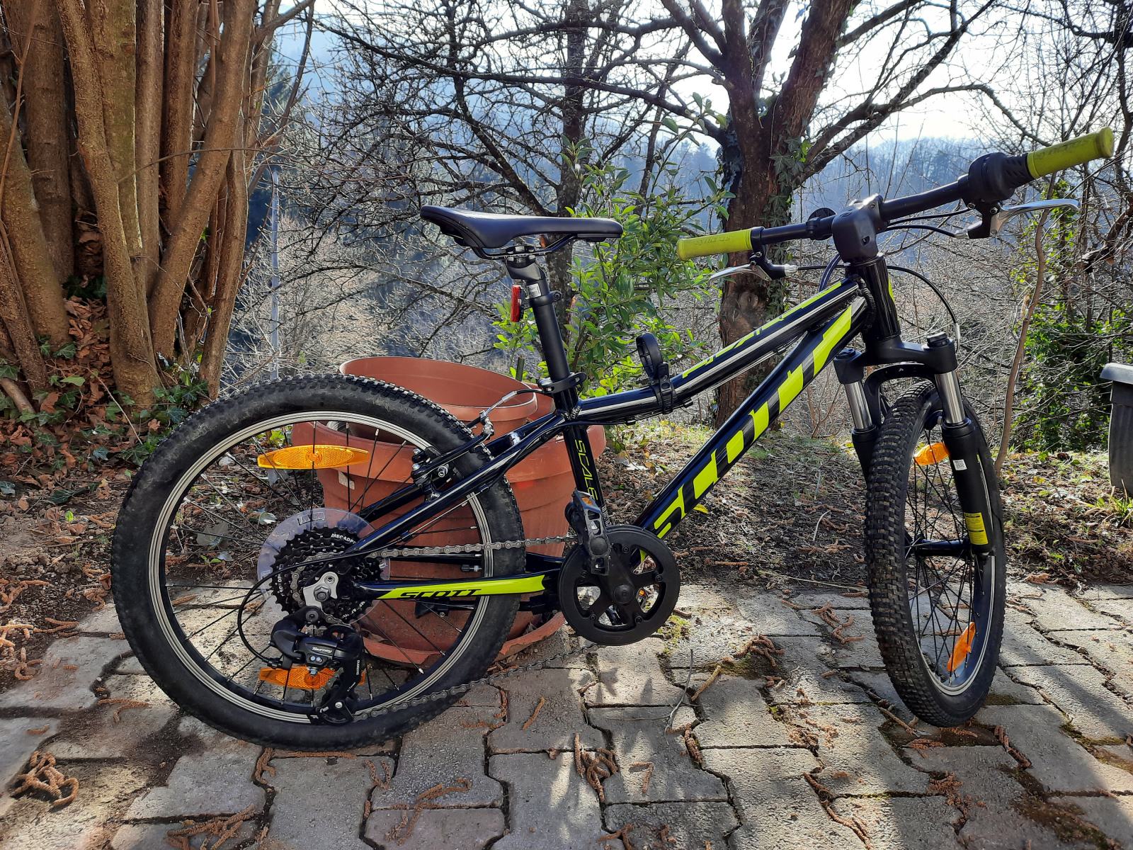 Prodam Mtb otroško kolo Scott Scale 20