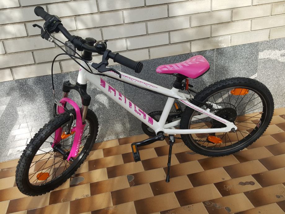 Otroško dekliško alu kolo GHOST, 20 col, praktično novo