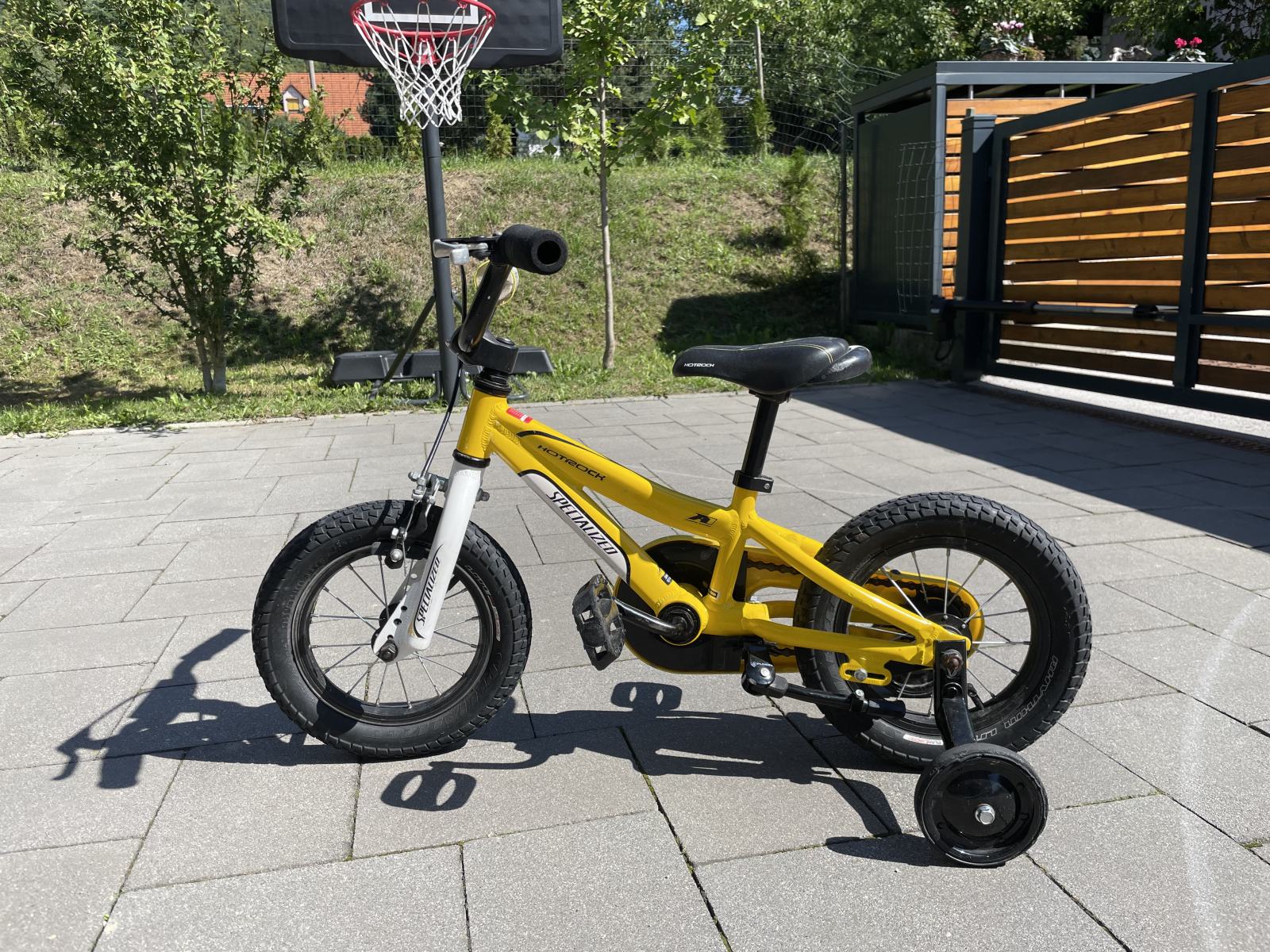 Specialized Hotrock 12 - rumene barve