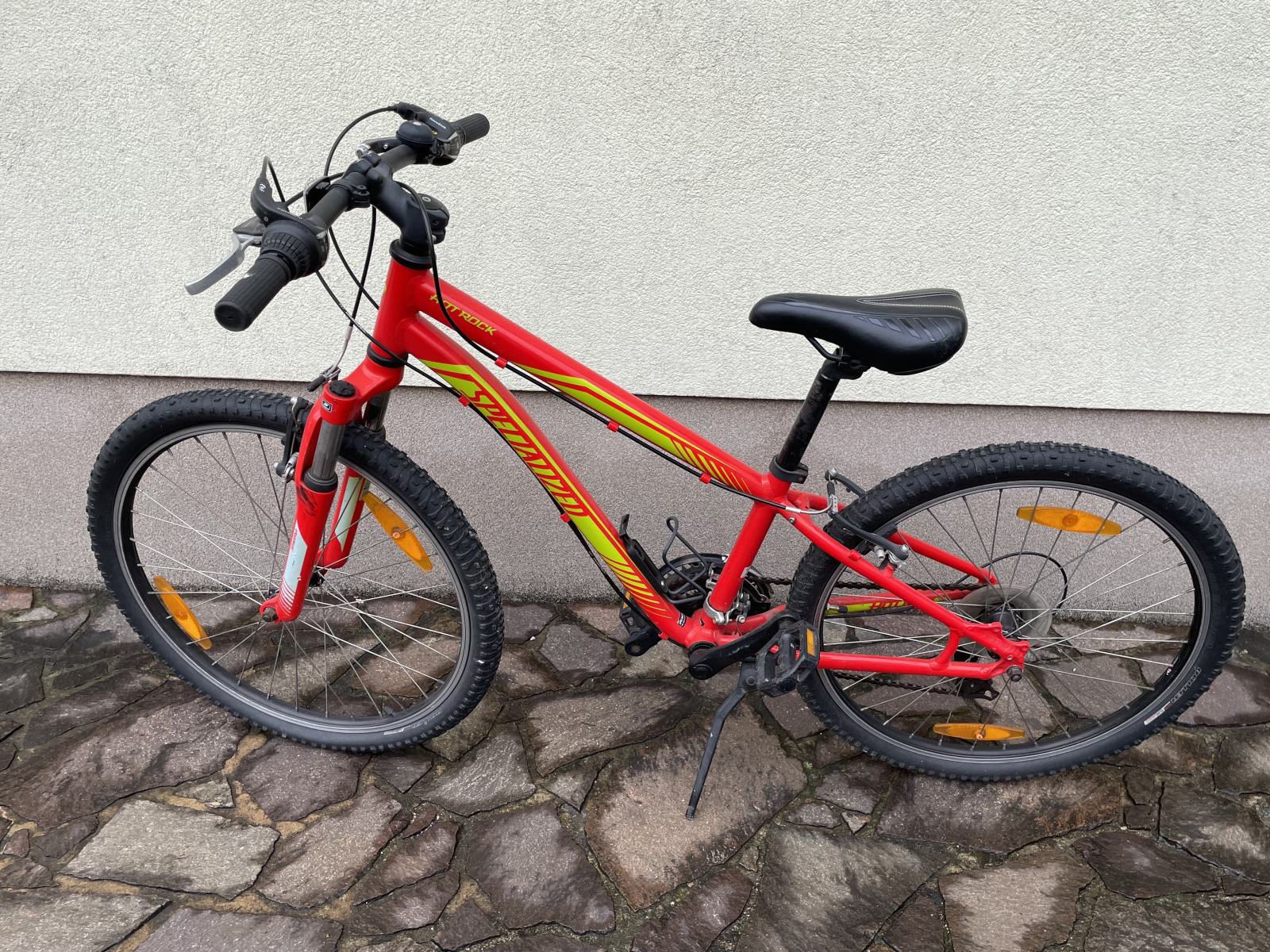 Specialized hotrock 24