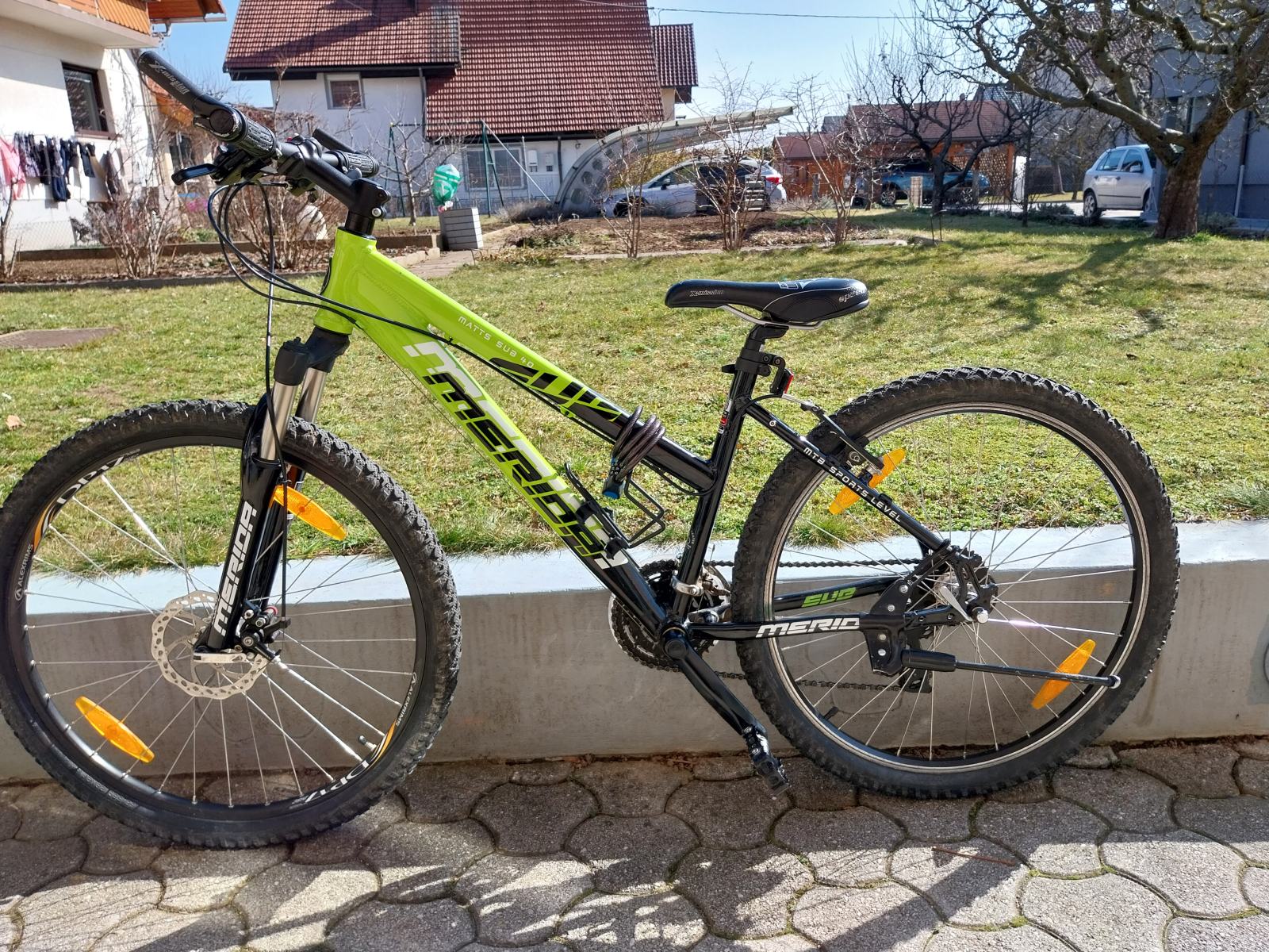 GORSKO / CESTNO KOLO MERIDA