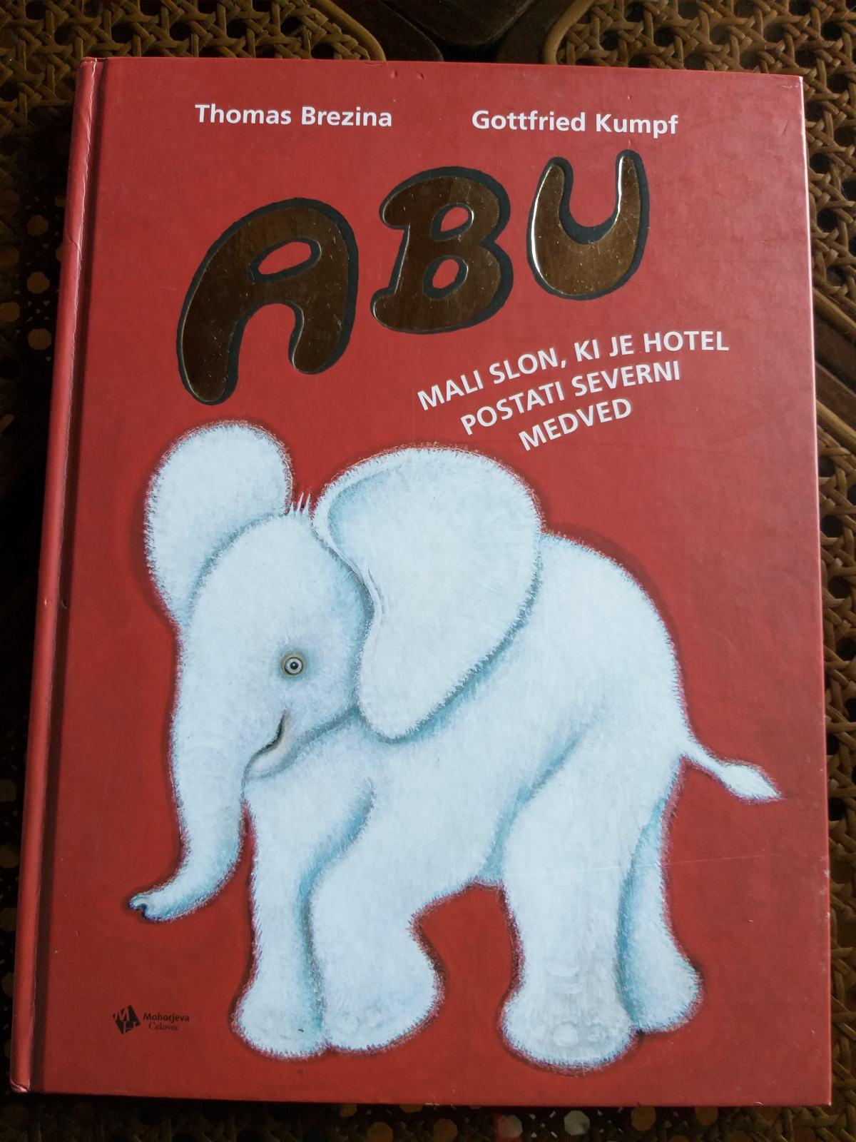 ODDANO_ABU Mali Slon ki je Hotel Postati Severni Medved