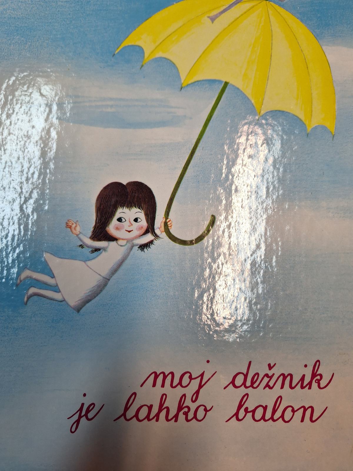 ELA PEROCI MOJ DEŽNIK JE LAHKO BALON