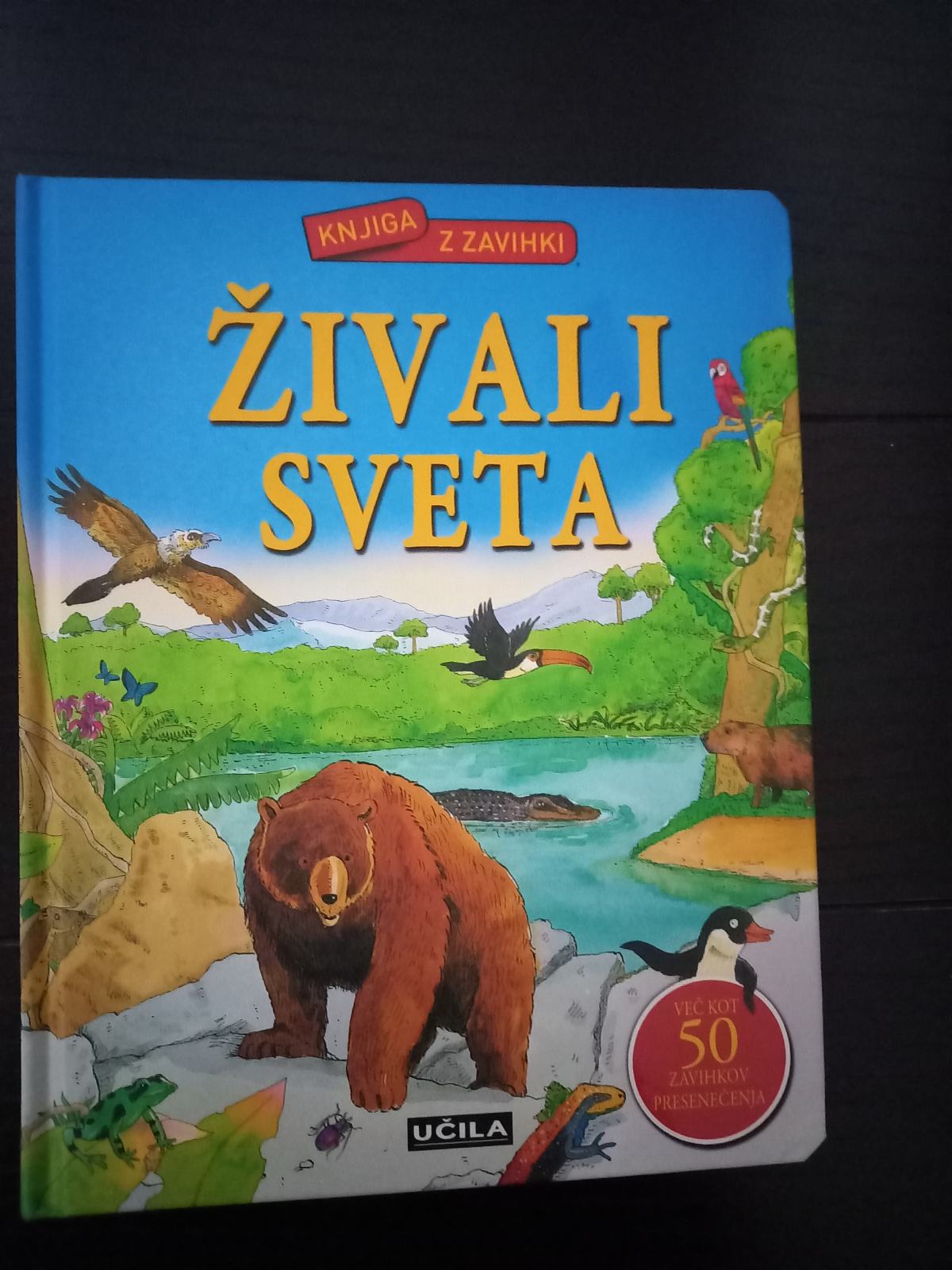 Knjiga z zavihki- kartonka Živali sveta