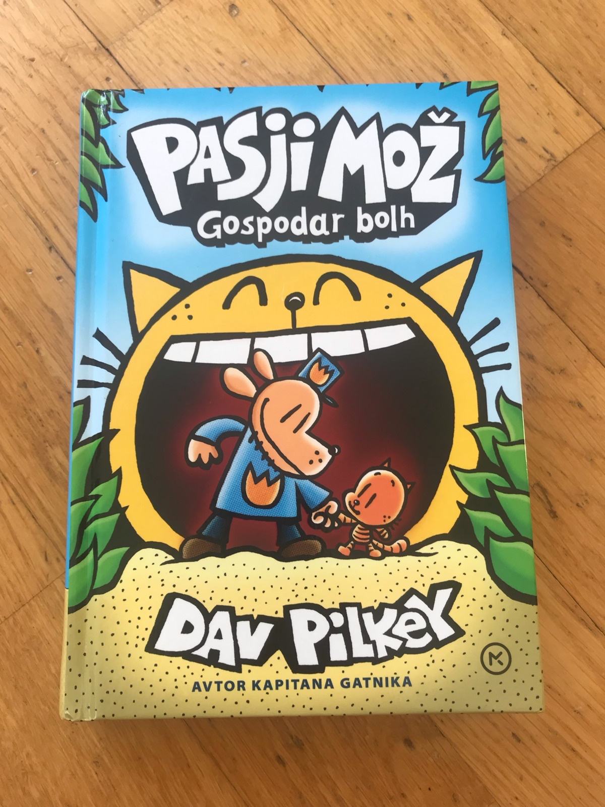otroška knjiga Pasji Mož gospodar bolh