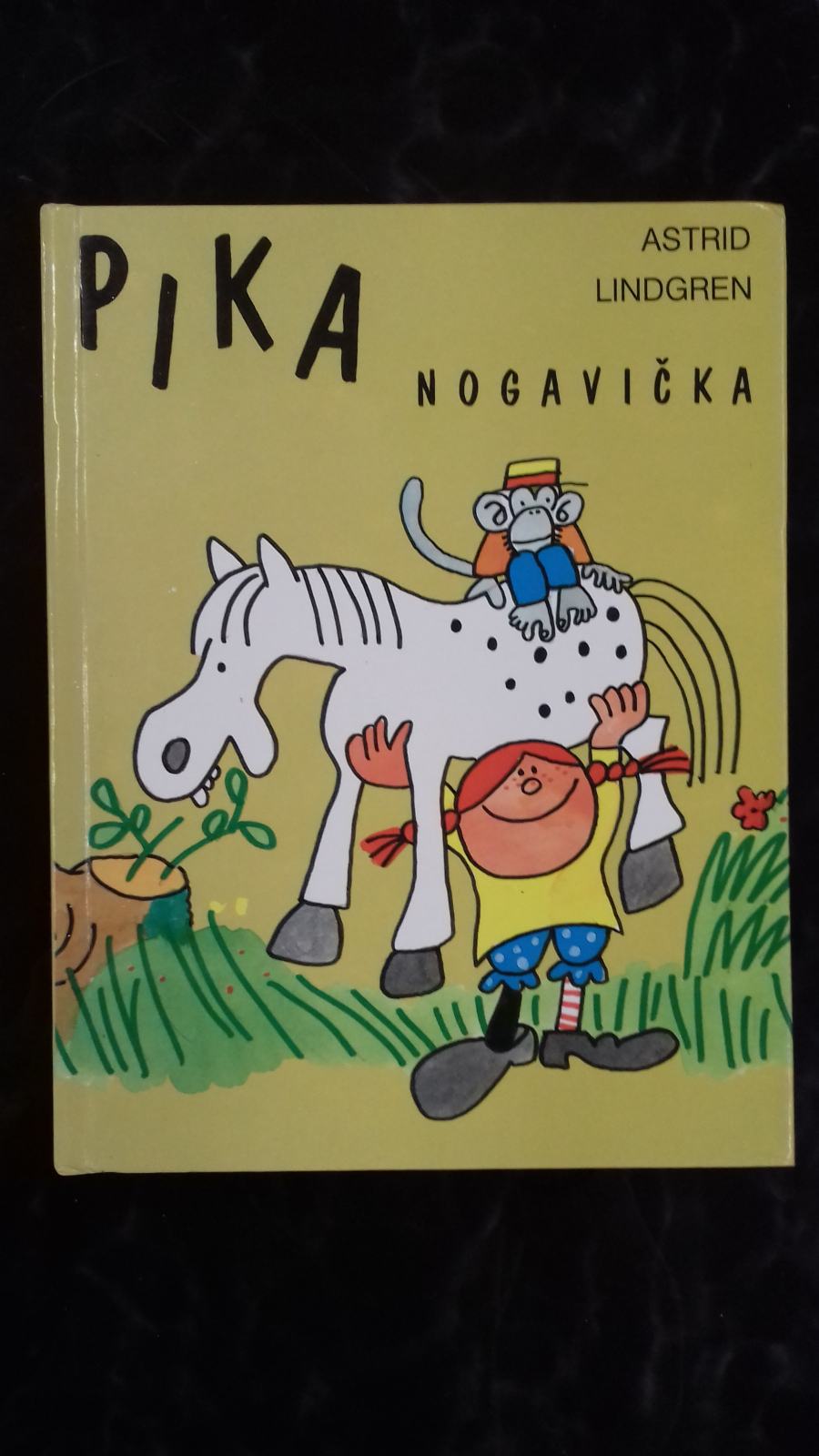 Pika nogavička