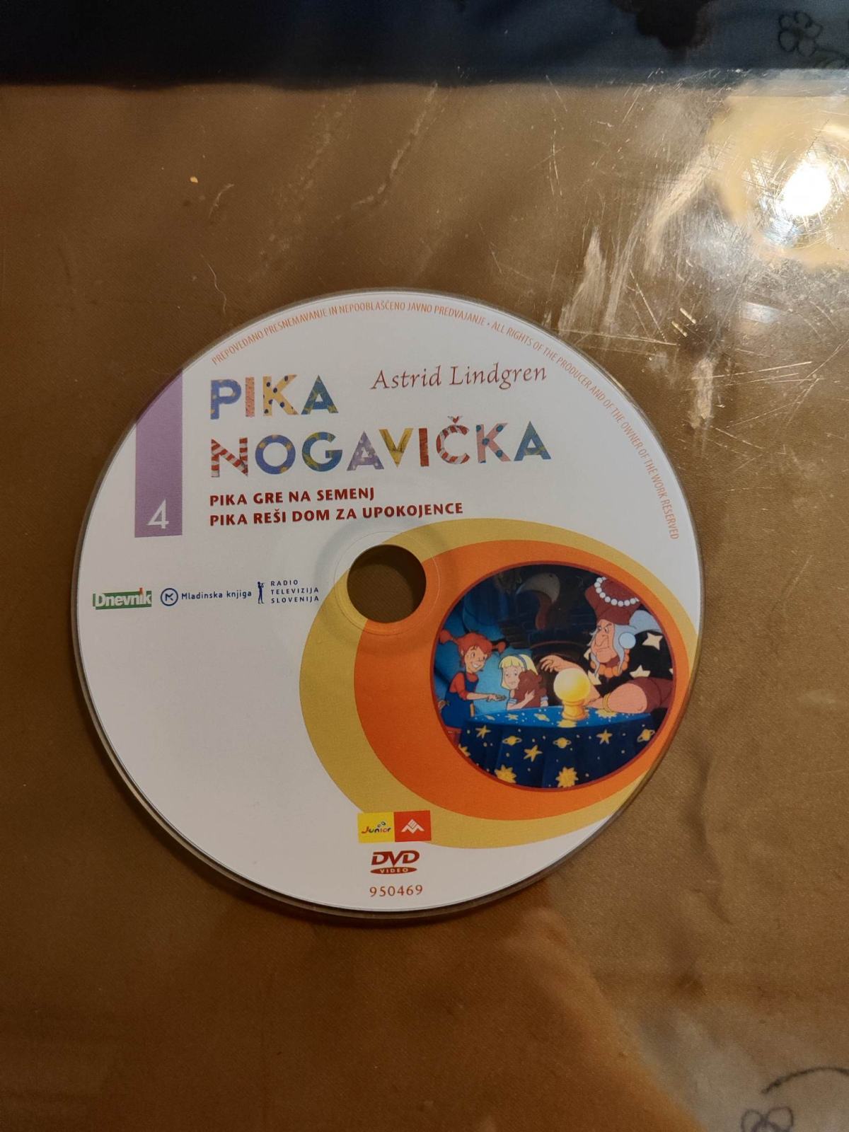 CD Pika Nogavička
