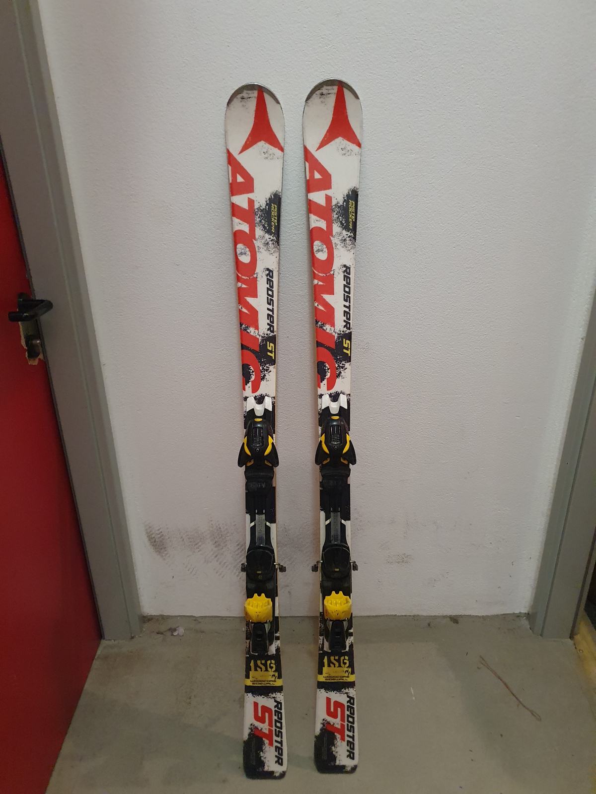 Atomic Redster ST 156 cm