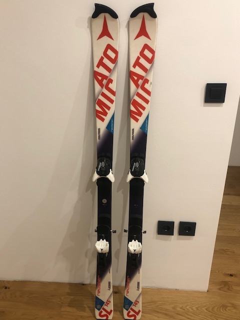 Otroške slalomske smuči ATOMIC SL Redstar 145 cm