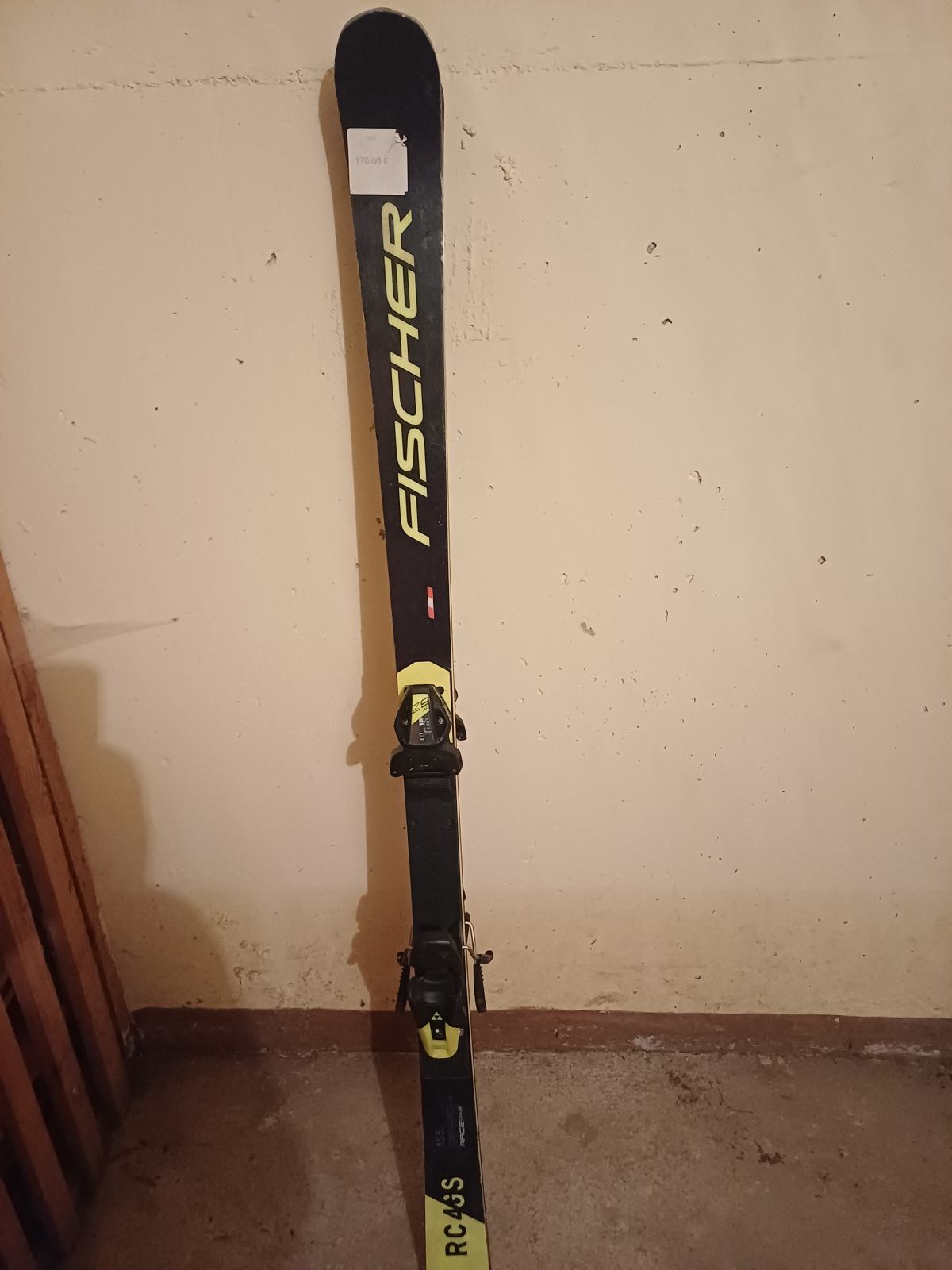 SMUČI FISCHER RC4 GS 145 CM
