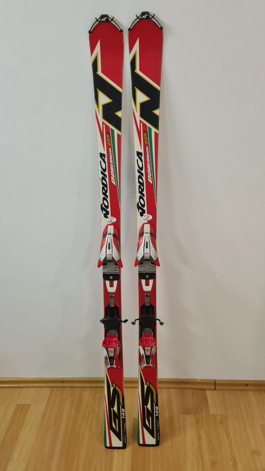 Smuči NORDICA DOBERMANN GS, 149 cm
