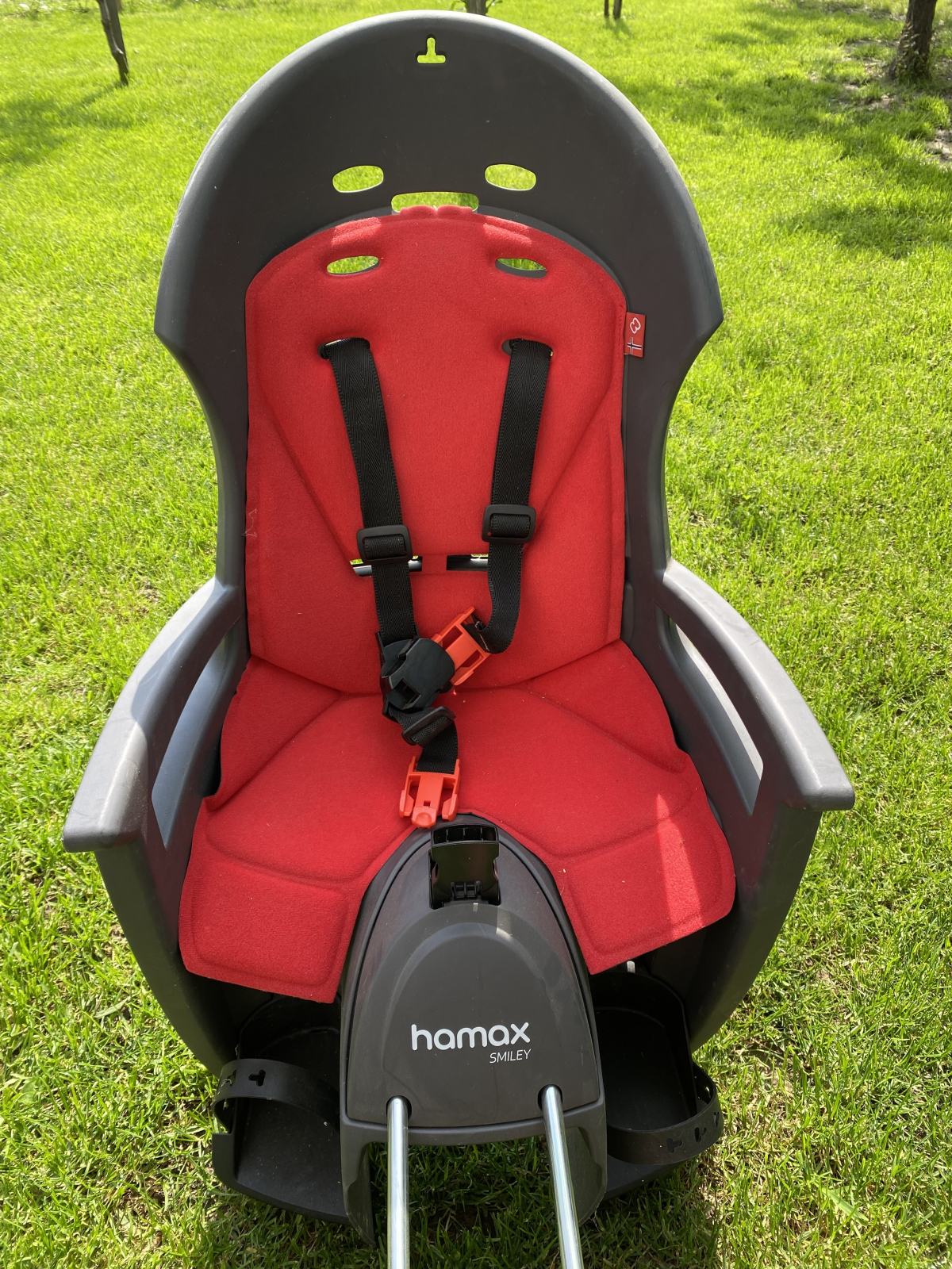 Hamax smiley plus nosilec