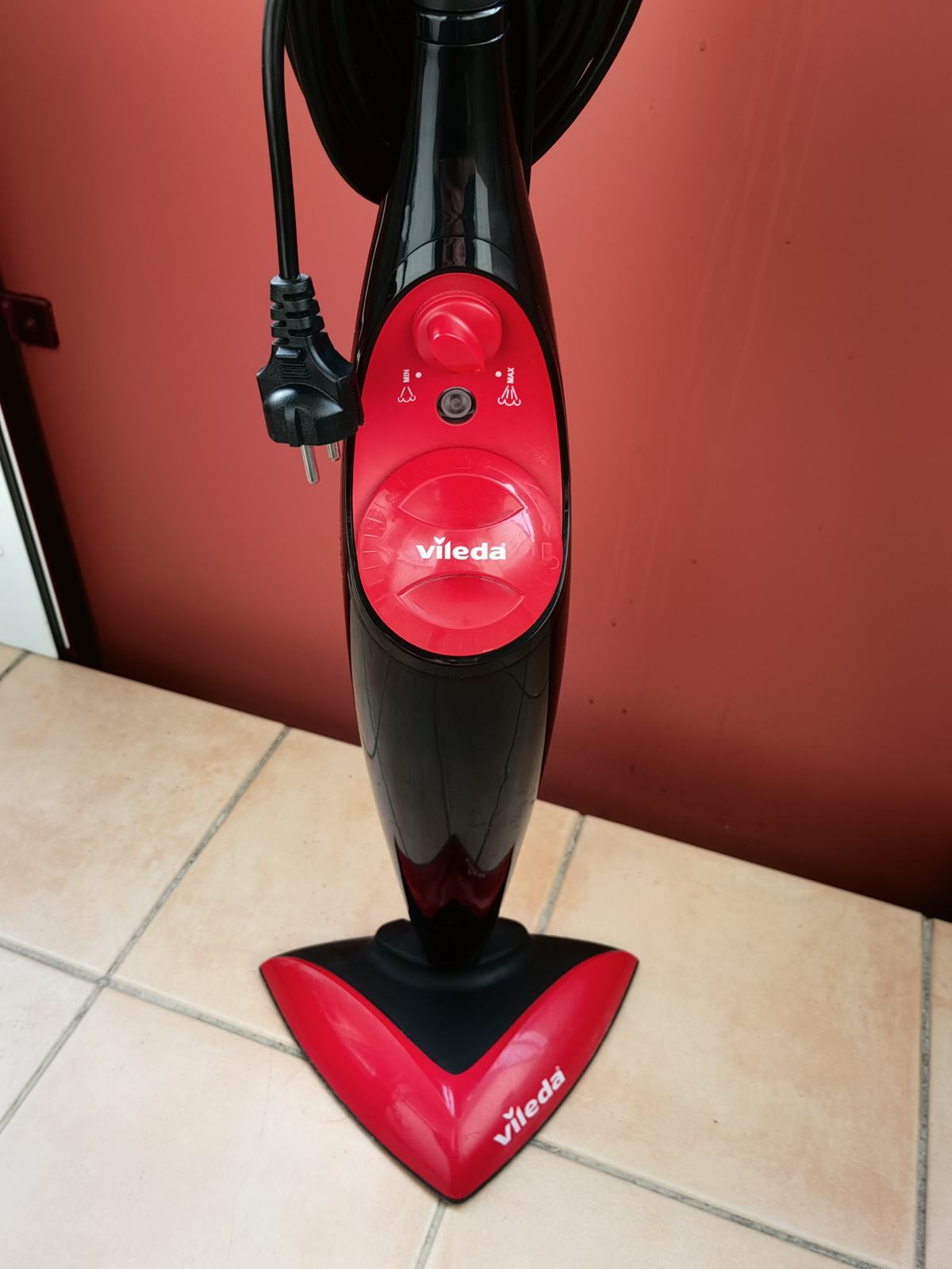Parni čistilnik Vileda SC-1086