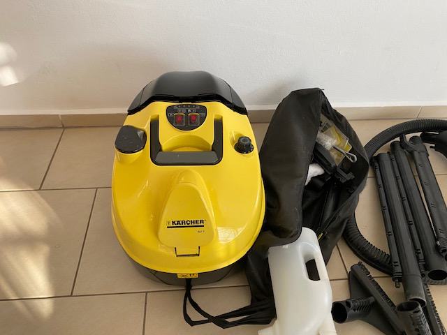 Parni sesalnik KARCHER SV 7
