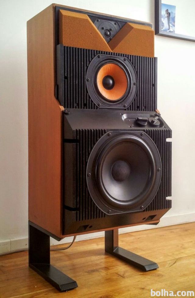 Bowers & Wilkins model DM 6