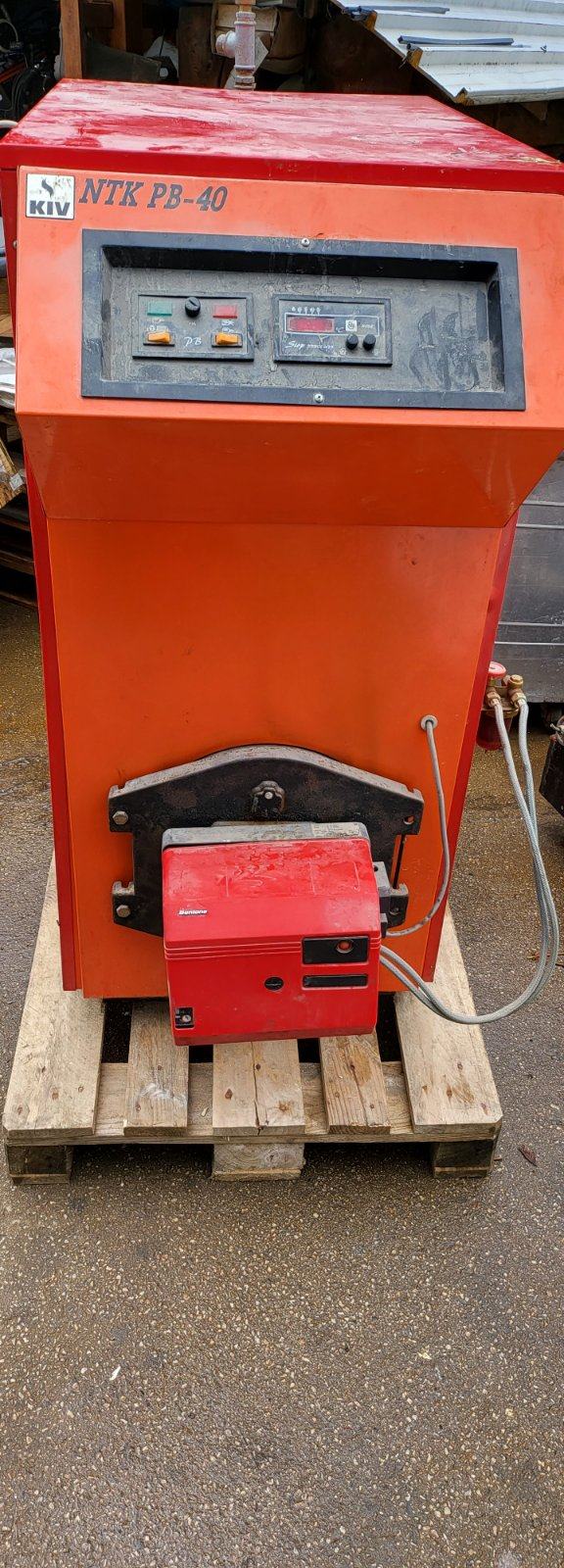 PEČ NA OLJE KIV NTK PB-40