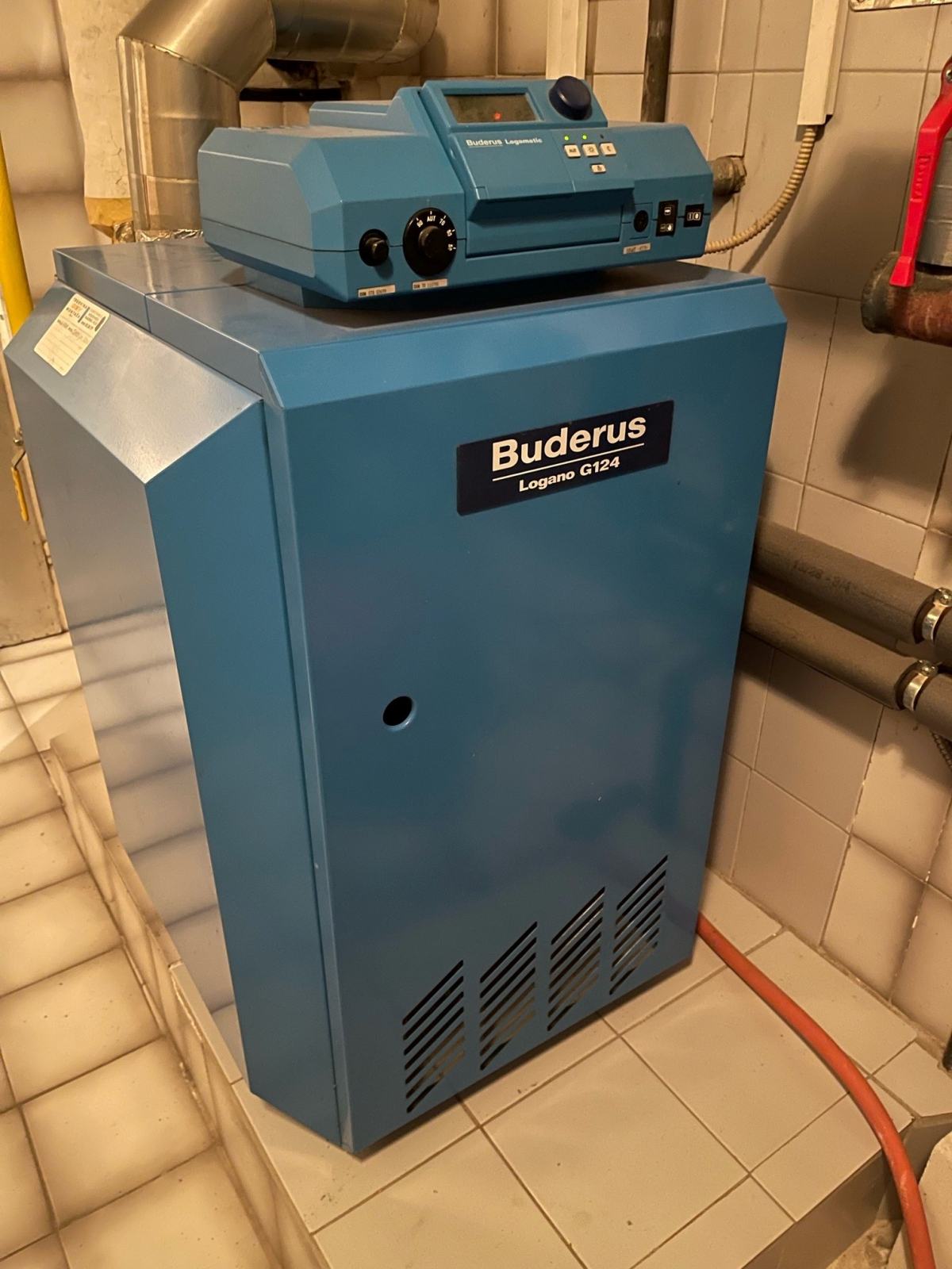 Buderus Logano G124 plinski kotel