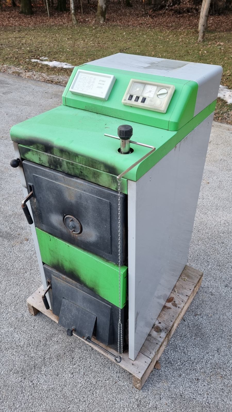 Peč na drva VIADRUS HERCULEC U26