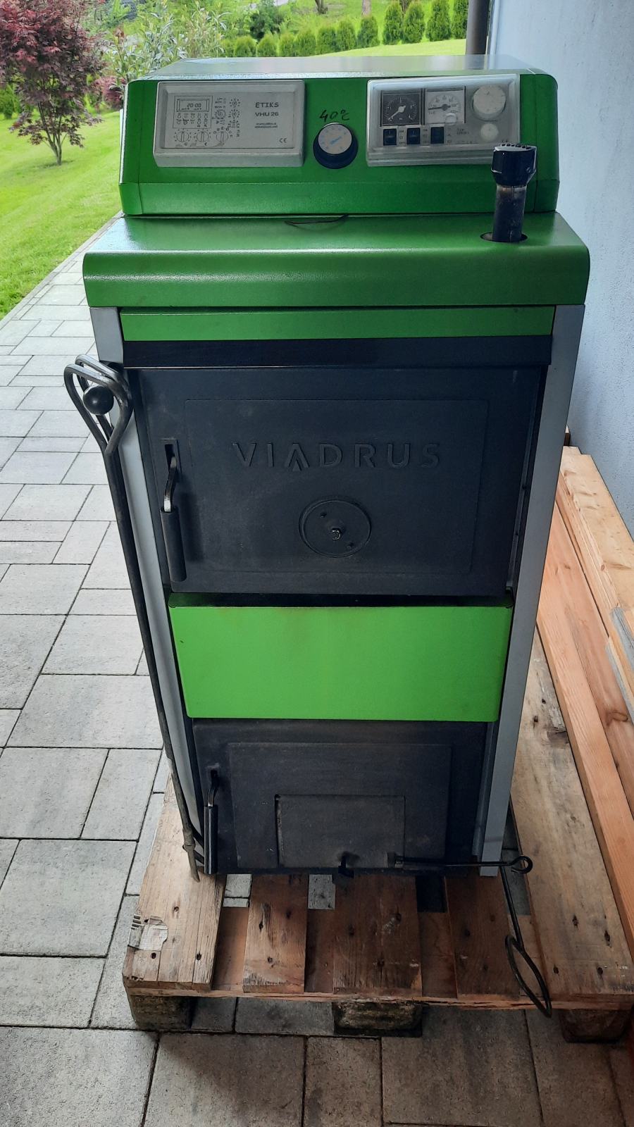 Peč na drva Viadrus