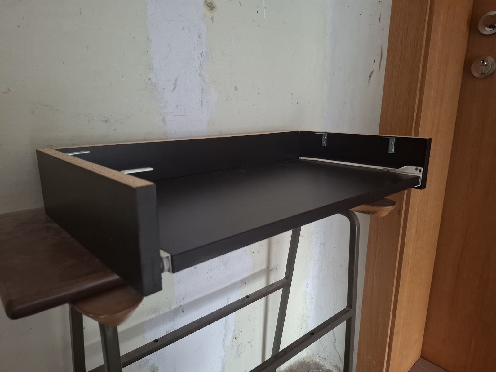 Predal za tipkovnico