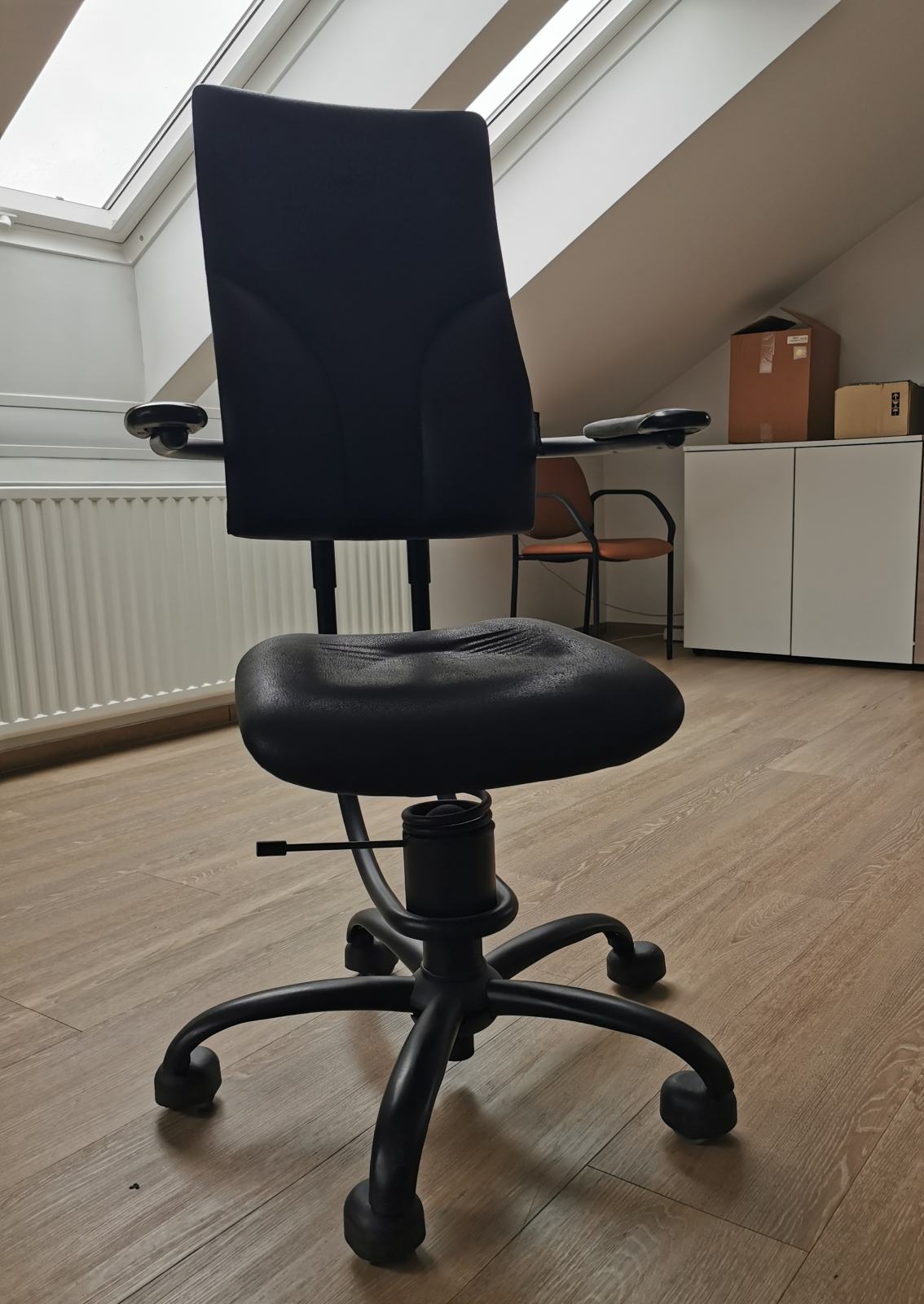 Spinalis stol prodam