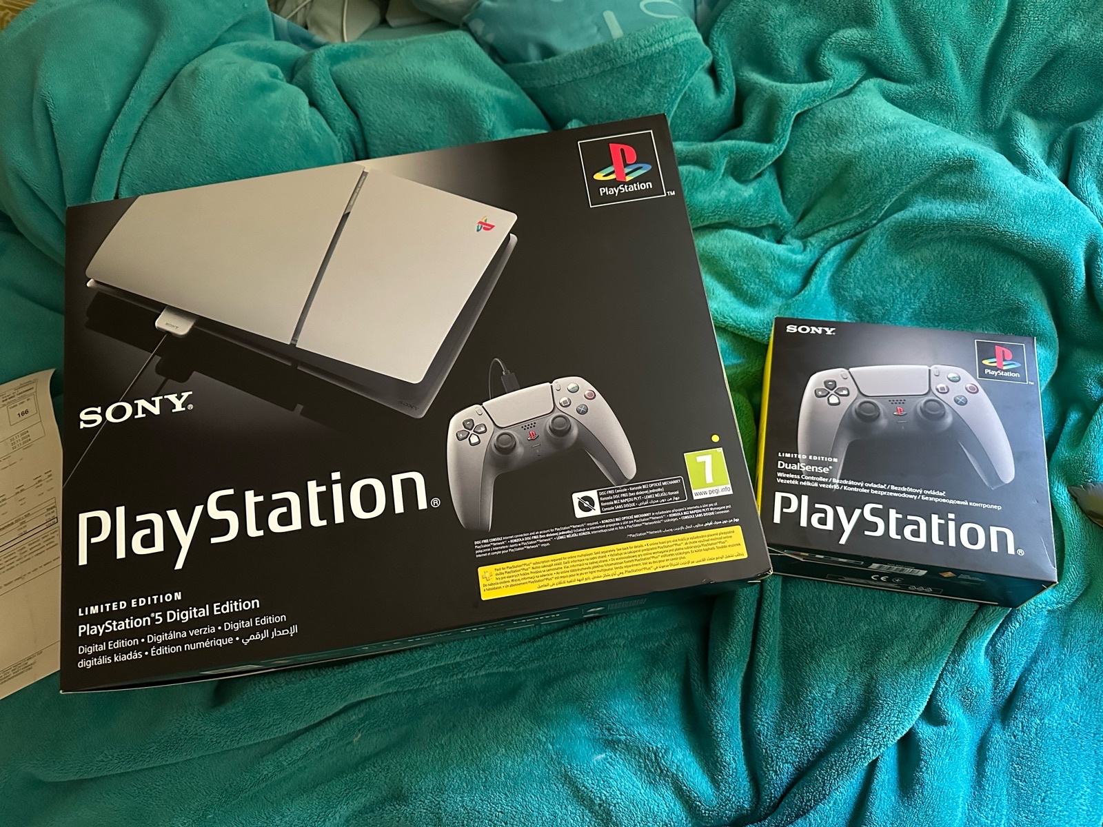 Playstation 5 Slim 30th Anniversary + Controller