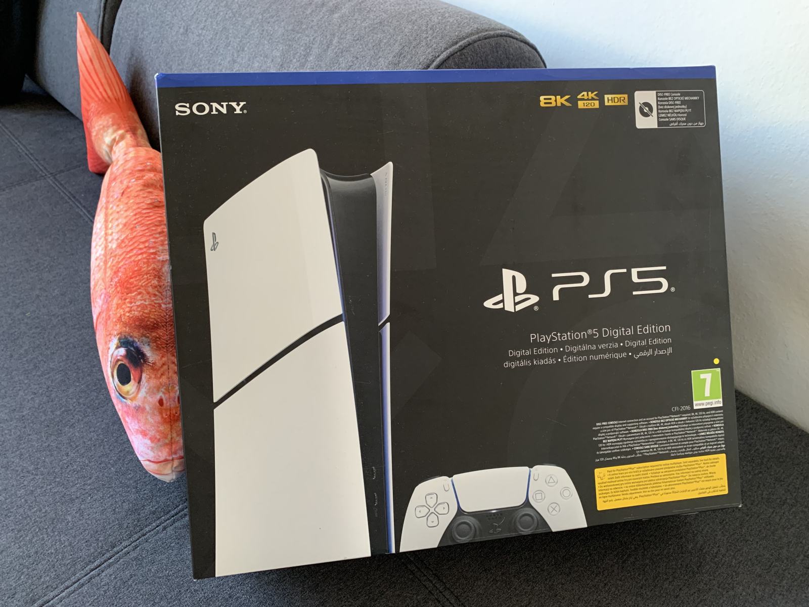 PS5 Digital edition prodam