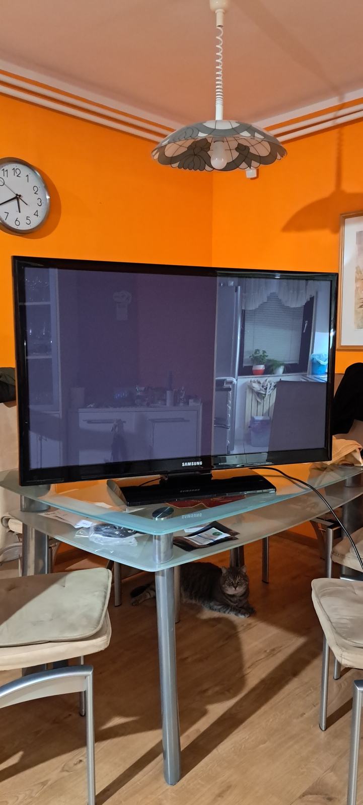 PS43E450 43 Series 4 Plasma TV - prodam