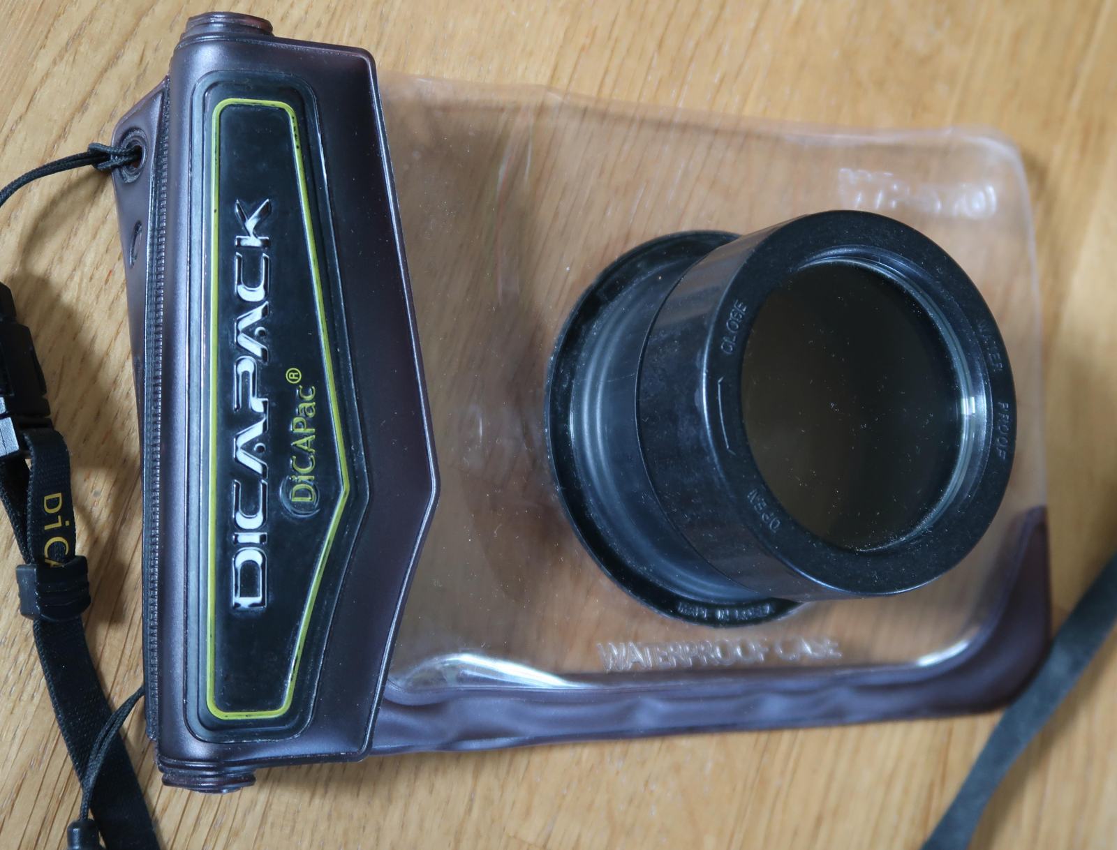 Vodotesna torbica Dicapac WP-570
