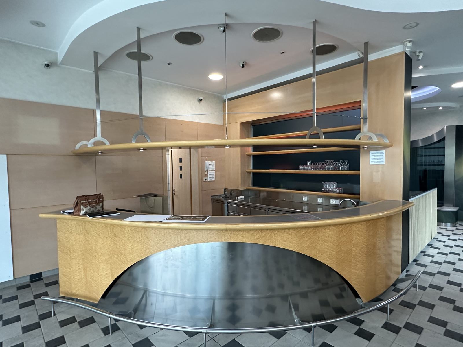 Vrhunski inox pult