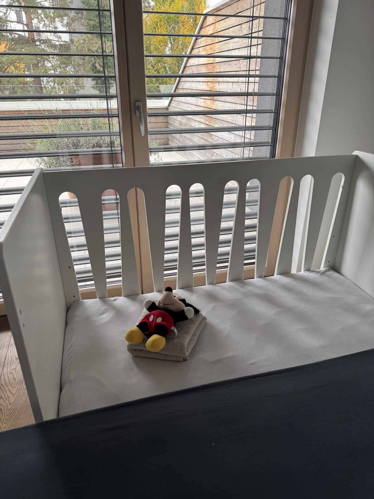 Pinio Moon Cot otroška posteljica 120x60