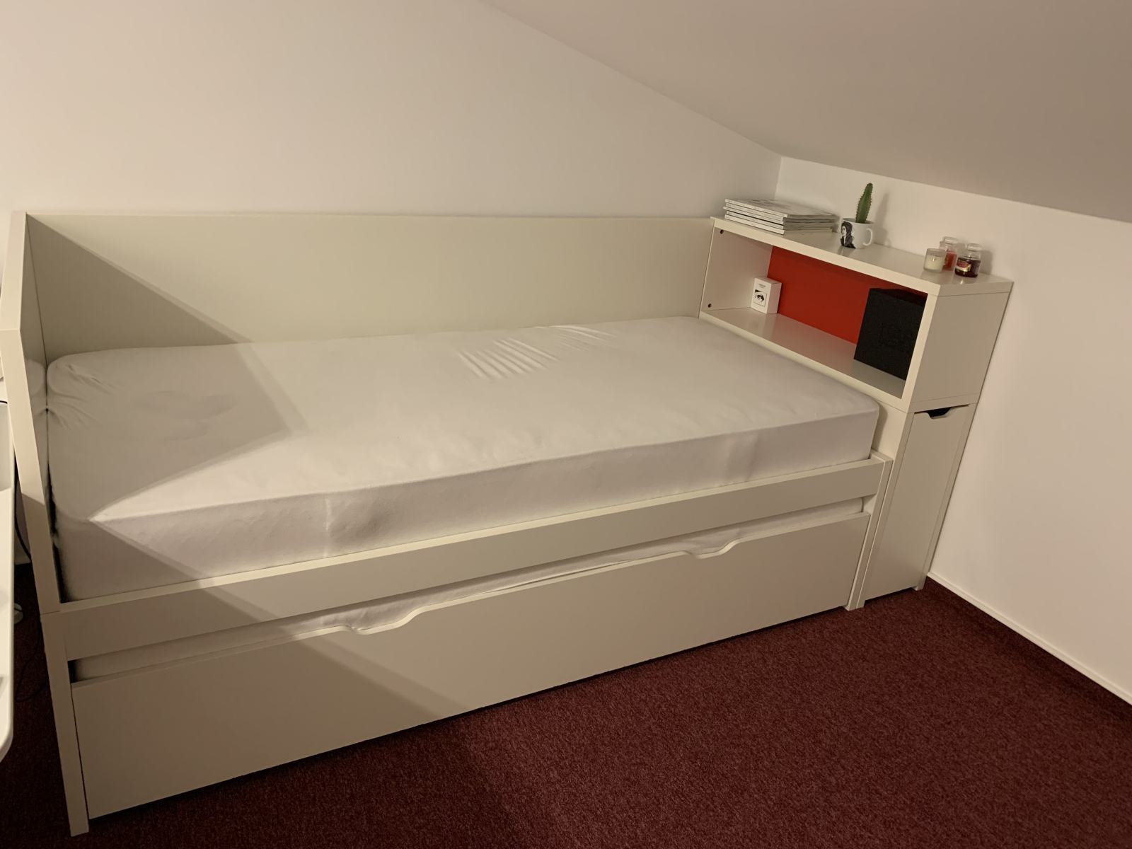 Postelja 200x90 IKEA dvojna