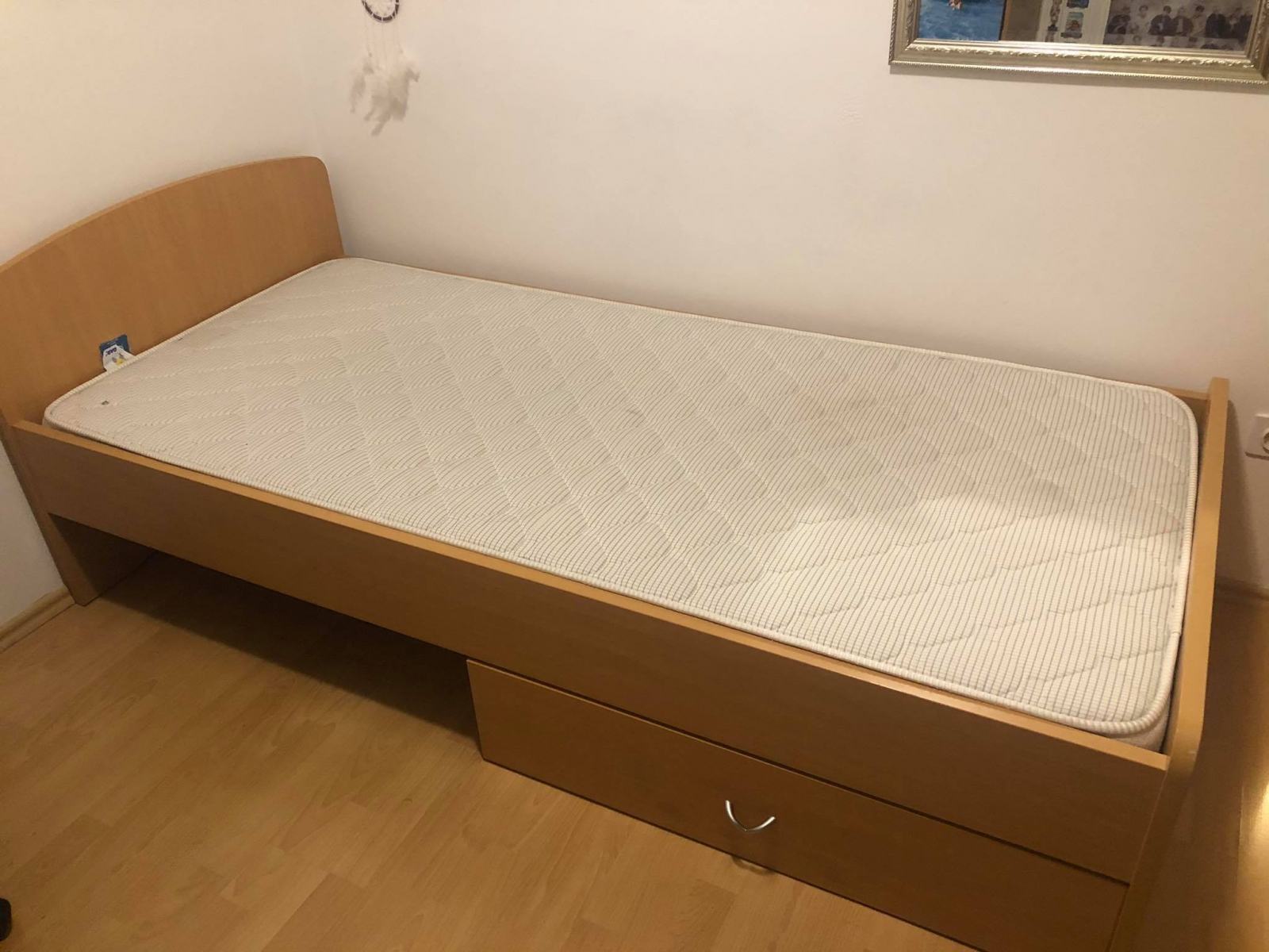 Rabljena postelja Alples