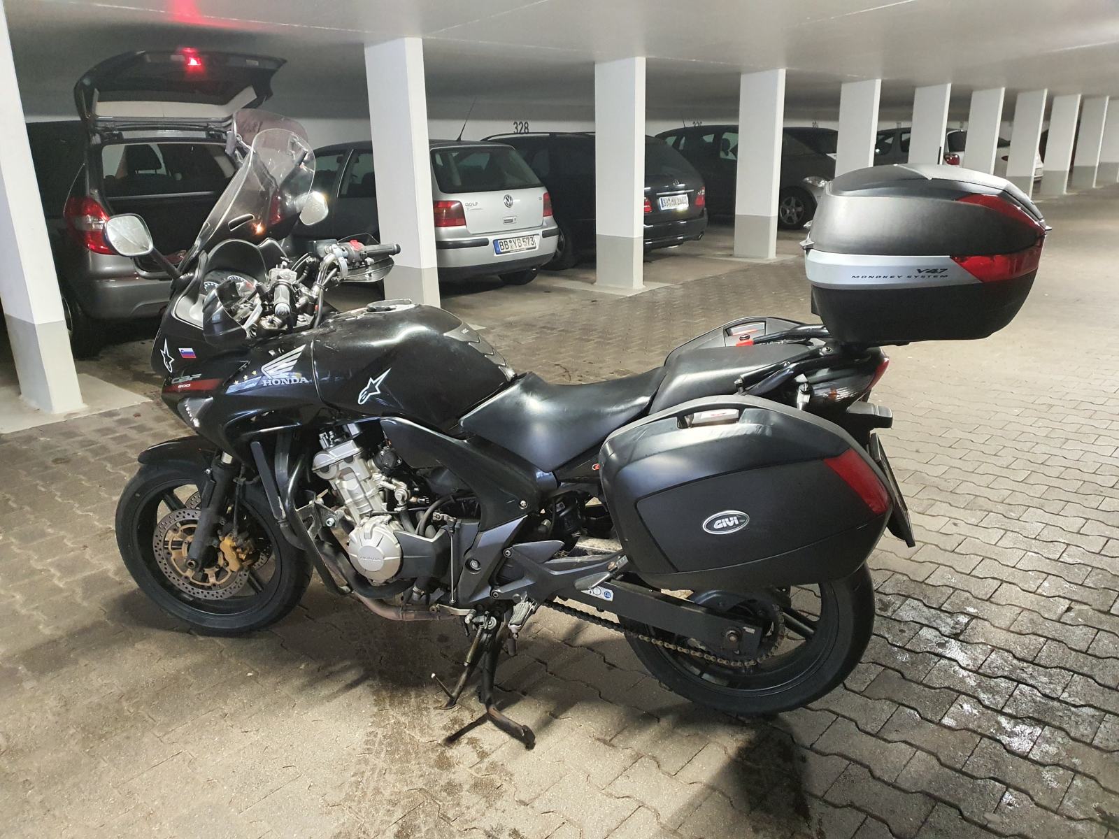 Honda CBF 600 SA Pc43 600 cm3, 2012 l.